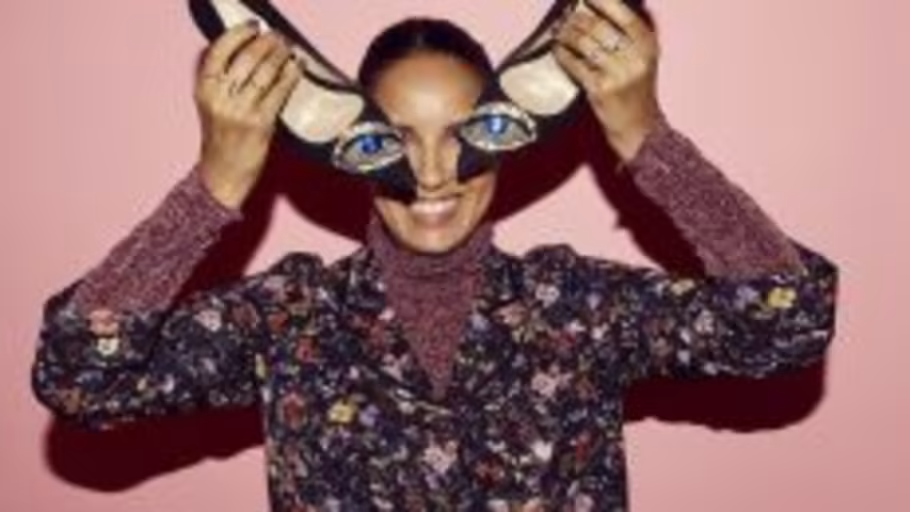 Kendte smider tøjet på den røde løber til stor prisuddeling | Aller Media