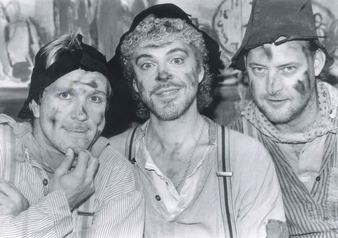 Historisk 40-årsjubilæum med Folk og Røvere på Bellevue Teatret ...