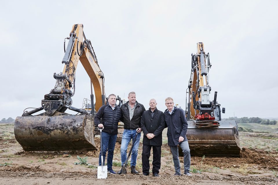 Europas første og største parkerings- og opladningscenter med EU ...