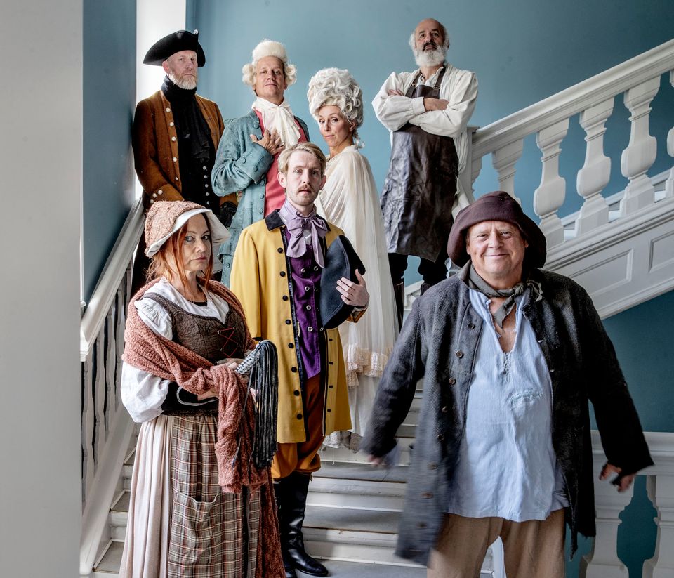 Dansk Teaters 300 års jubilæum fejres med Jeppe på Charlottenlund Slot ...