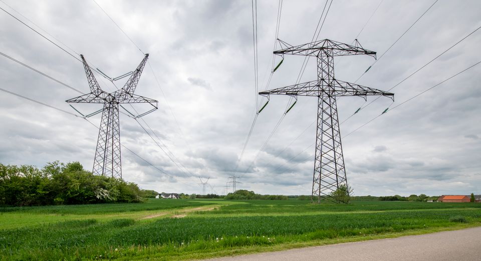 Vi fjerner forhindringer, så vi kan få elnet til tiden | Green Power ...