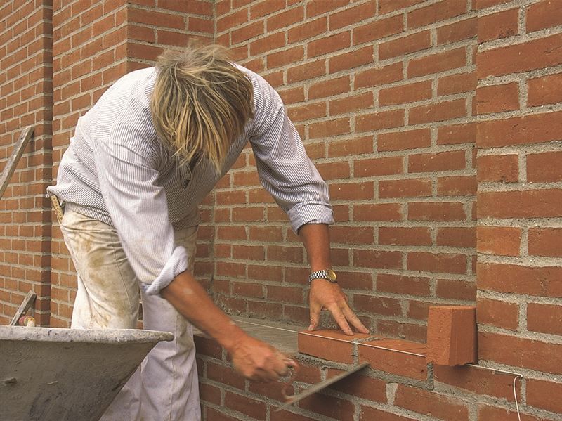 Efterfrågad utbildning ger certifiering av murare | Byggitegel.se