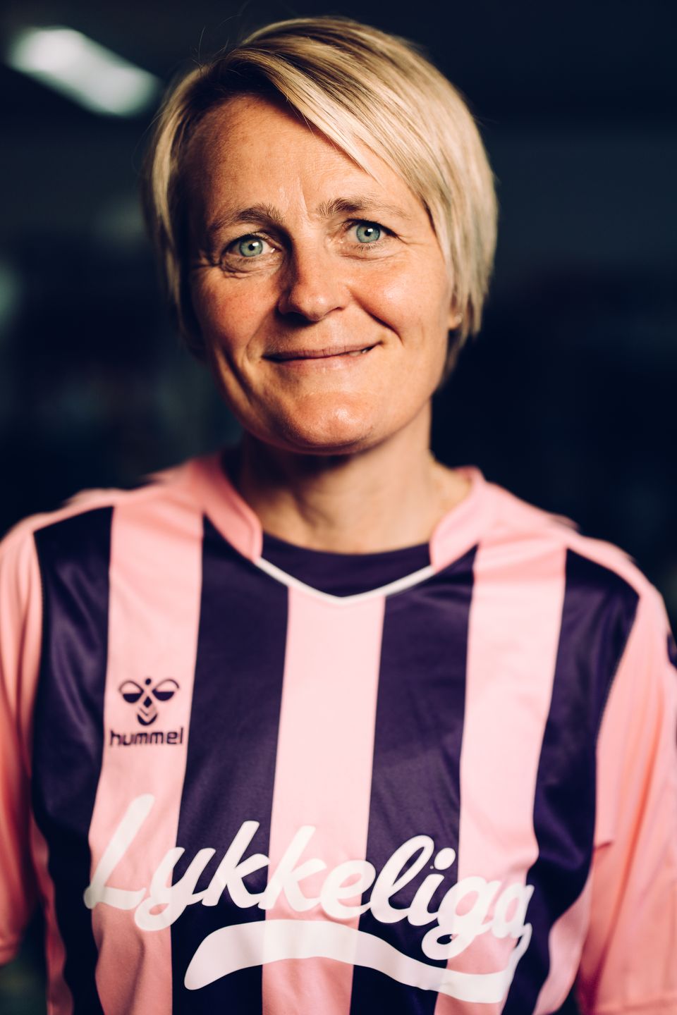 Louis Nielsen har lanceret brillekollektion med LykkeLiga - udvalgt af ...
