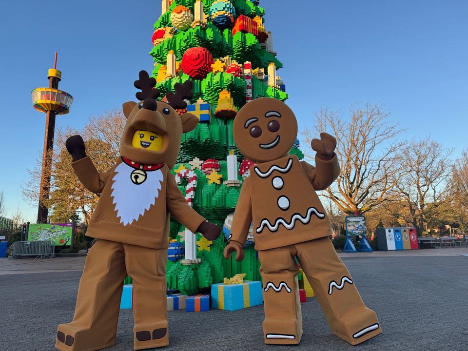 LEGOLAND® åbner julesæsonen med verdens længste peberkagemand og nye ...
