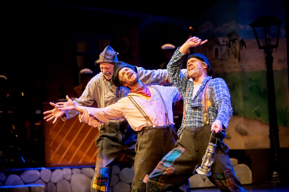 40 år som elsket røver – mulig teaterverdensrekord | Bellevue Teatret