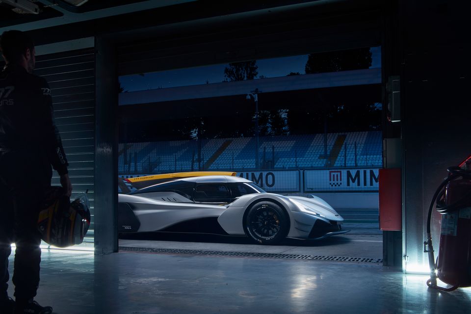 777 HYPERCAR, BORN IN MONZA PRESENTS THE LOUNGE AND THE FIRST PROTOTYPE ...