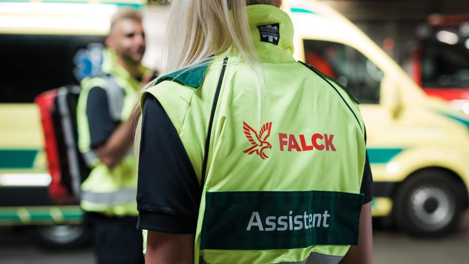 Falck vinder udbud om ambulancer til Region Midt | Falck