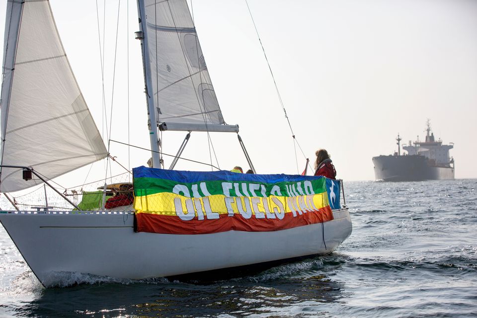 Greenpeace idømmes stor bøde for protester mod russisk olie ...