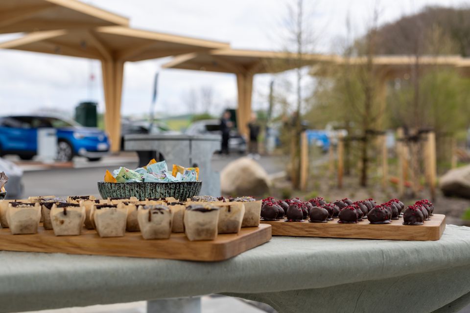 FOOD by Coor skal tanke elbilisternes maver op på Clevers ...