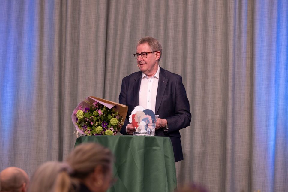 Poul Nyrup Rasmussen vinder prestigepris for arbejde med ...