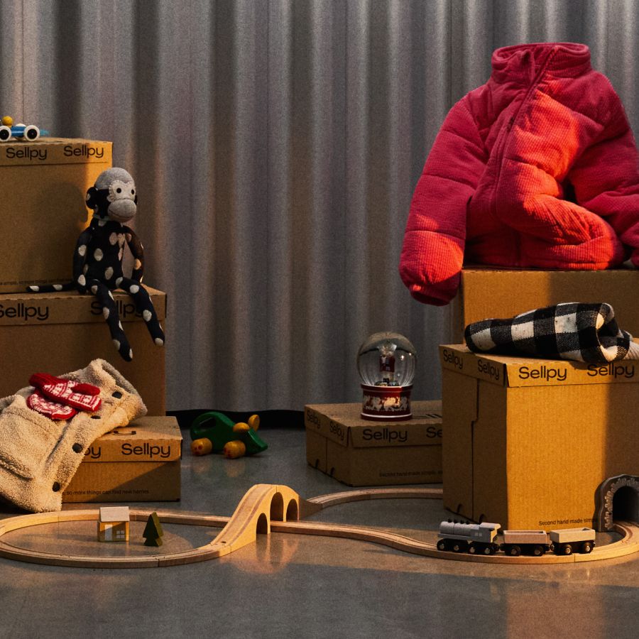 Danskerne vil hellere modtage end give en second hand-julegave | Sellpy