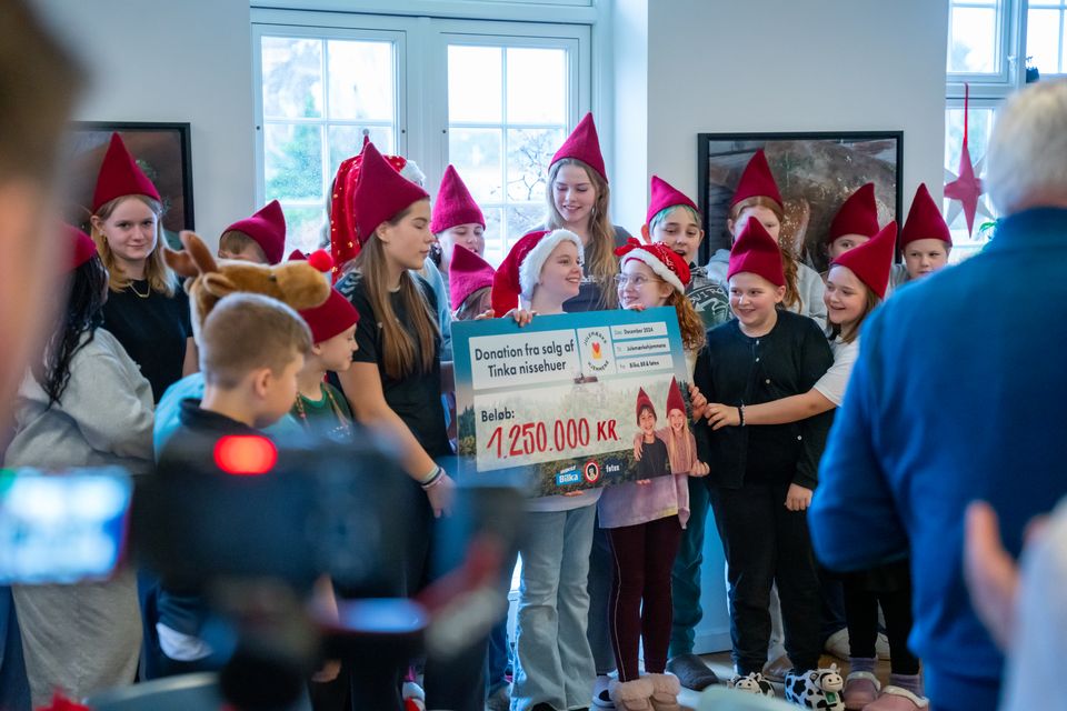 Donation fra Salling Groups kunder: Julemærkehjemmene modtager over en ...