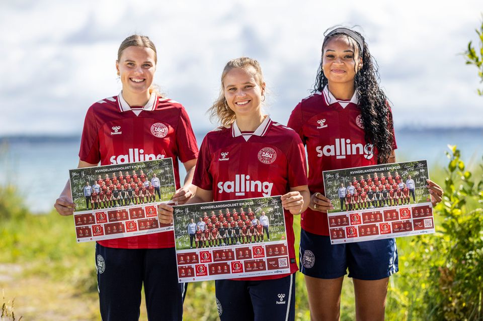 Kvindernes fodbold-EM: Få en signeret fanplakat, adgang til ...